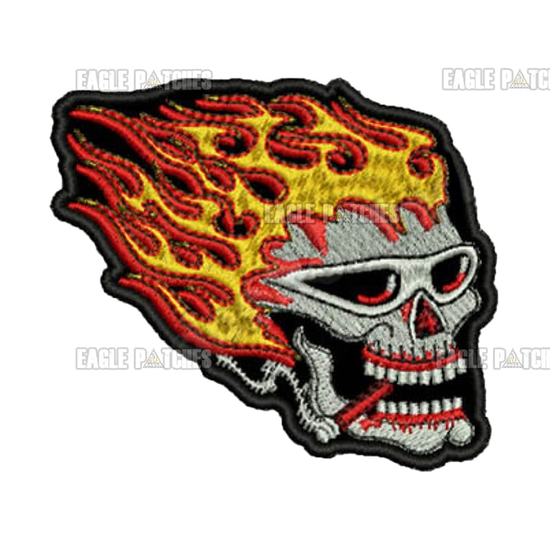 Patch Bordado Caveira de Fogo